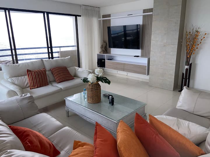 Dúplex En Cartagena
Apartamento En Bocagrande - Cartagena
