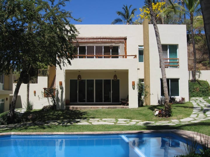 2 Bedroom 2 Bath Condo Steps To Beach, Casa Venero - Sayulita