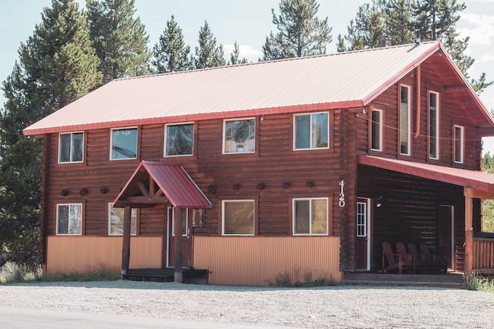 Sportsman Cabin - Island Park, ID