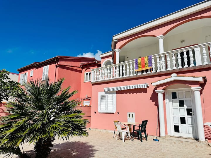 Apartment Vir 100m To The Sea /2 - Vir
