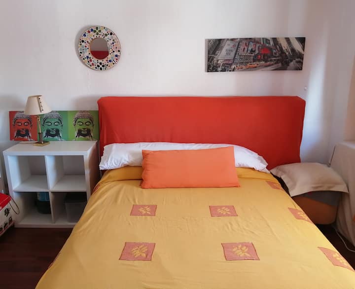 Habitación Amplia Doble (Double Room) - Valencia