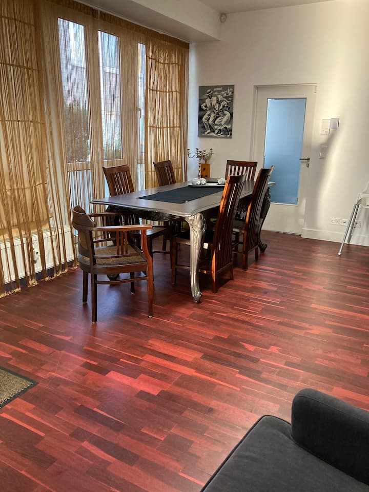 Business/study Room In Cologne – 10 Min To City - Colonia