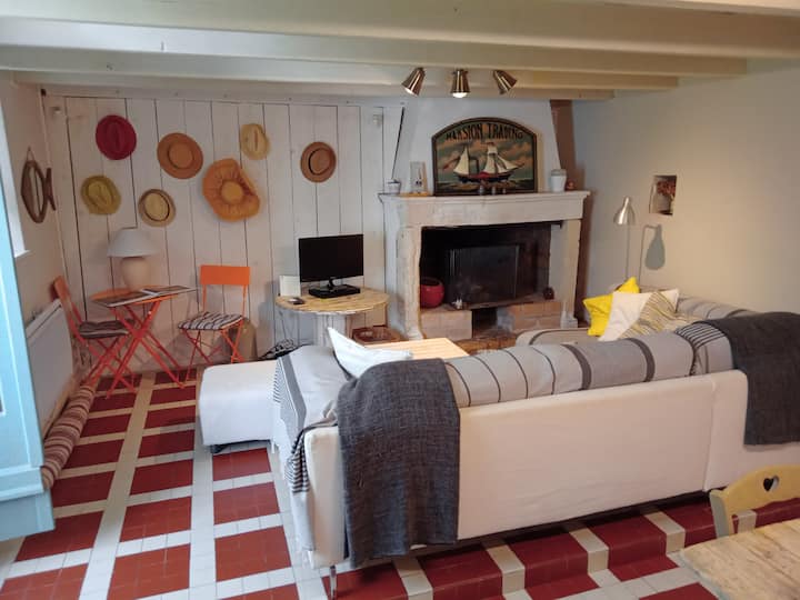 Ile De Ré,  Typique Maison De Pêcheur, 6 Pers. - La Couarde-sur-Mer