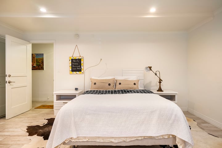Santa Monica Studio - Santa Monica, CA