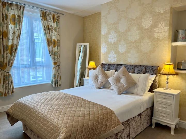 Scoresby Retreat Whitby Holiday Home - Whitby