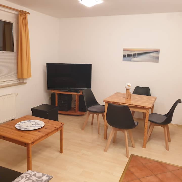 Separate Ferienwohnung Im Ostseebad Wustrow - Wustrow