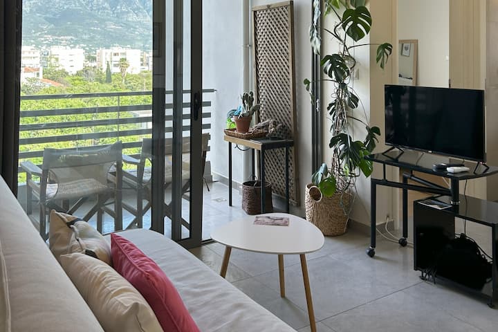 Ηλιόλουστο διαμέρισμα - Kalamata