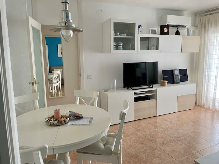 Apartamento Con Piscina Y Playa - Canet de Mar