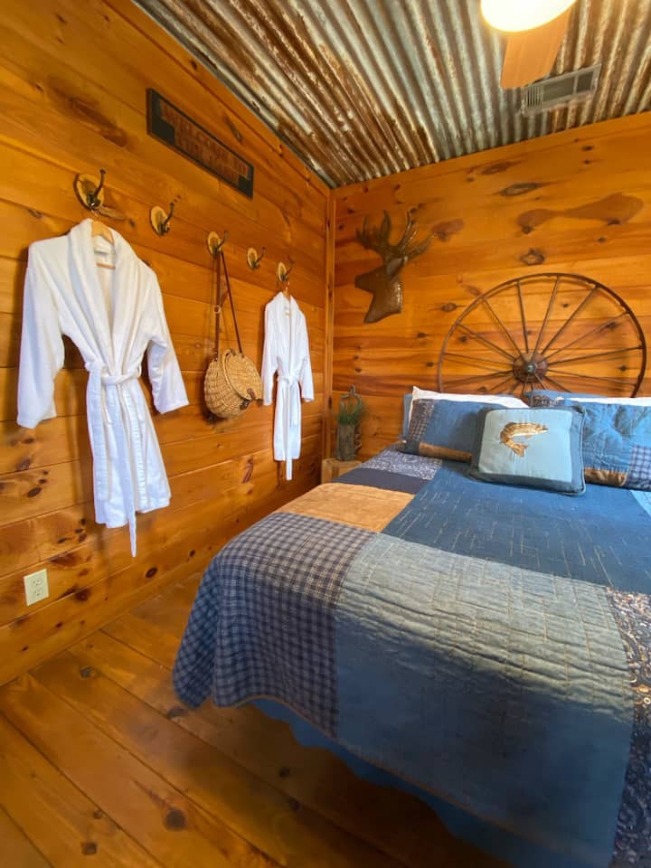 The Getaway Cabin - Lake Texoma