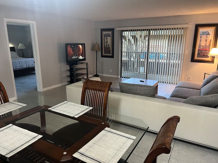 2 Bedroom 2 Bath Condo On 2nd Floor - Coconut Creek, FL