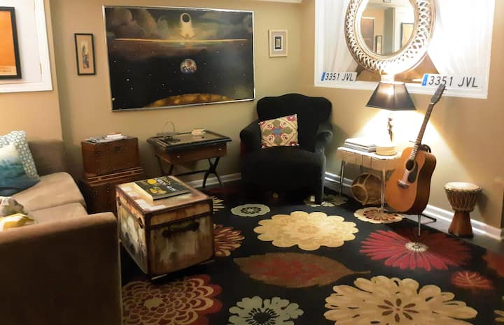 Enchanted! 1br Apt Near Dca In Quiet Neighborhood - Alexandria, VA
