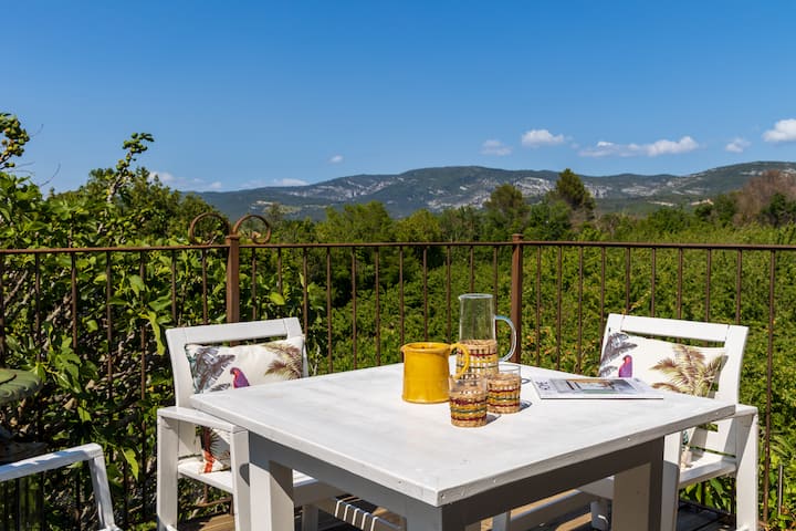 Grand Gîte De Charme Pour Deux  Vue Sur Collines - Cavaillon