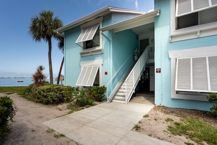 Beachfront Unit 60a - St. Petersburg, FL