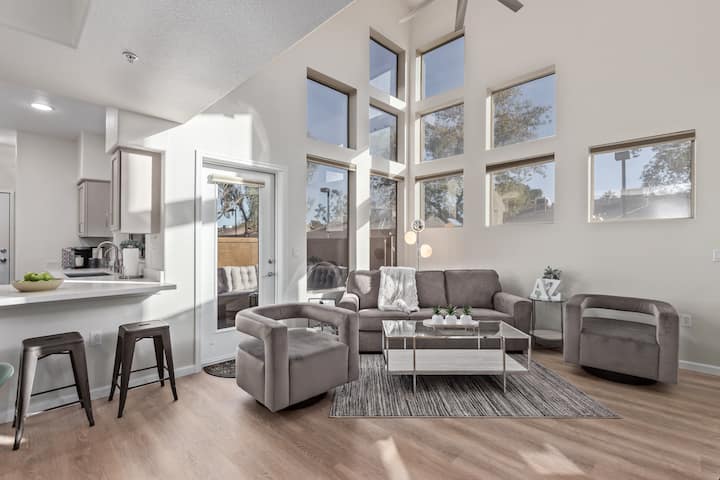 Spacious Tempe 3bd 2ba Townhome, Close To Asu - Tempe, AZ