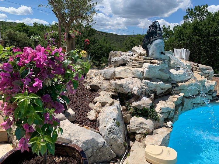 Résidence/ Piscine « Les Mazets Du Coulicot » - Viviers