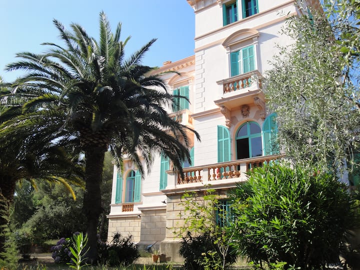 Le Val D'or - Appartement Dans Villa Belle Epoque - Saint-Raphaël