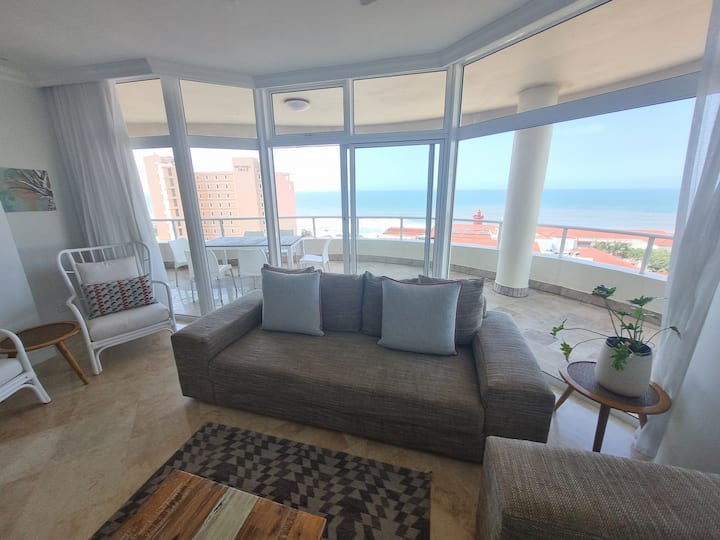 Oyster Rock 405 With Inverter. - Umhlanga