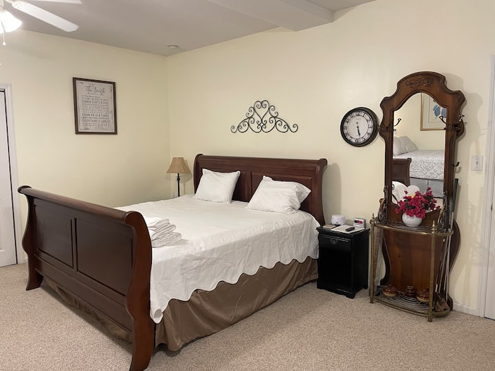 Golf Fans, Room(#2), Masters Tour.! Close To I-20 - Harlem, GA