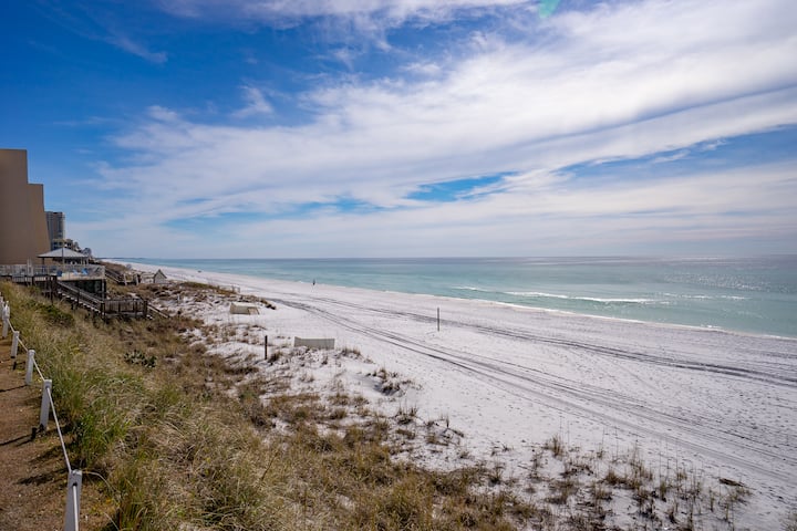 Alerio Condo 2 Min. Walk To Beach | Pool | Jacuzzi - Miramar Beach, FL