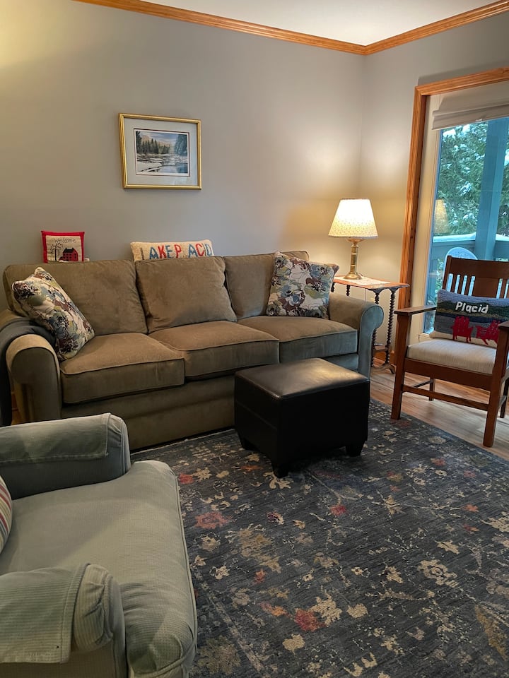 Exclusive Pinehill Townhome - Lake Placid, NY