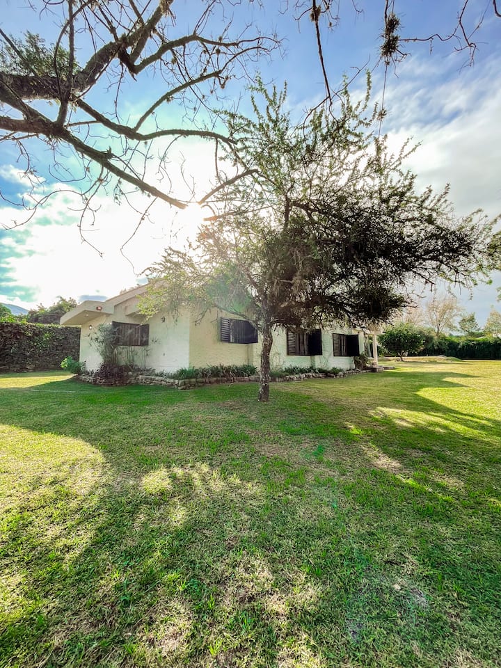 Amplia Y Comoda Casa, San Lorenzo Salta - Salta