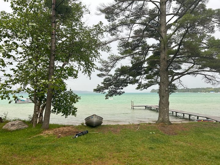 Torch Lake Beachfront Vacation Rentals - Michigan, United States | Airbnb