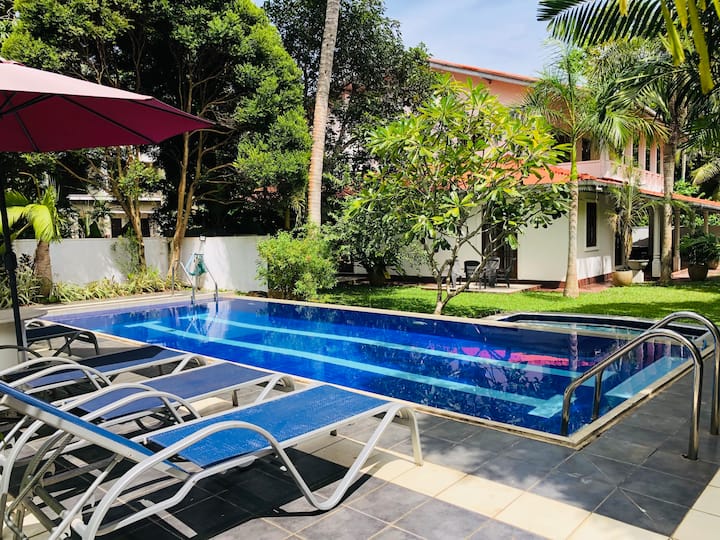 Hikka Villa, 5br Pool Villa Near Hikkaduwa Beach - Sri Lanka