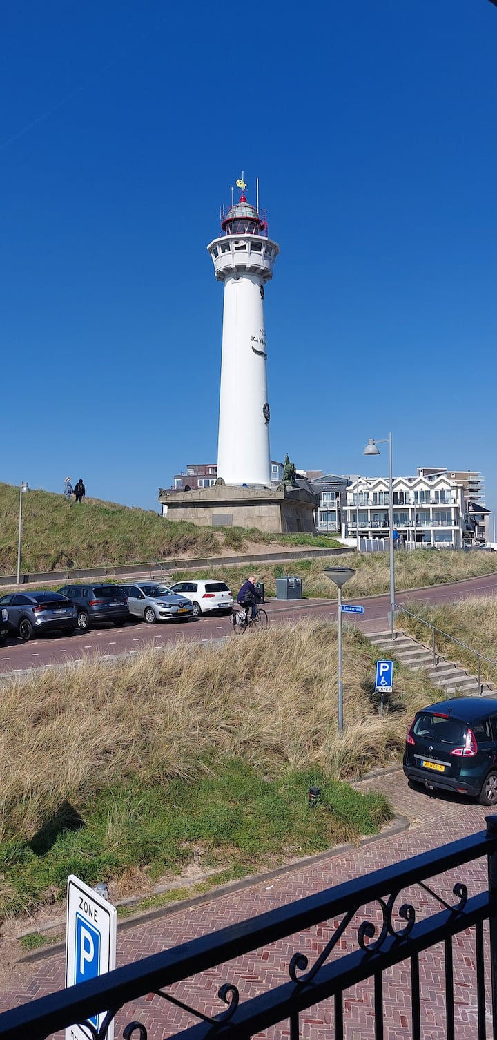 Toplocation! Next To Lighthouse, Beach 50m Zicht - Egmond aan Zee