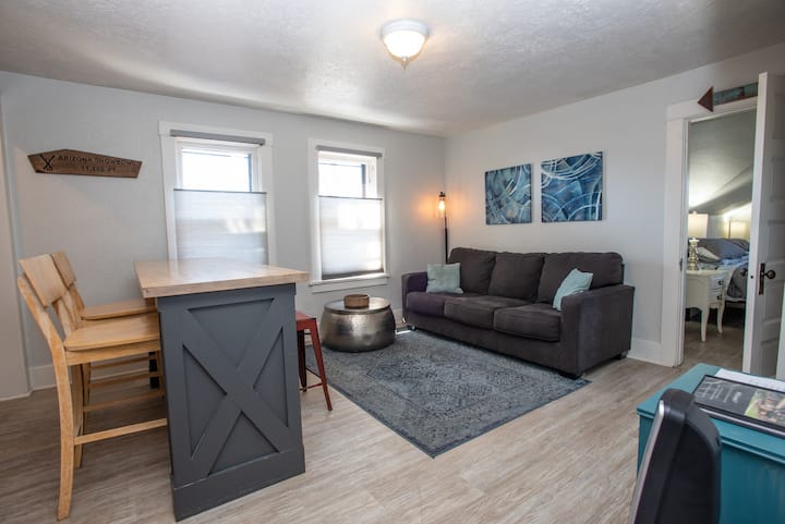 The Sister Suite In Historic Downtown Flagstaff #4 - Flagstaff, AZ
