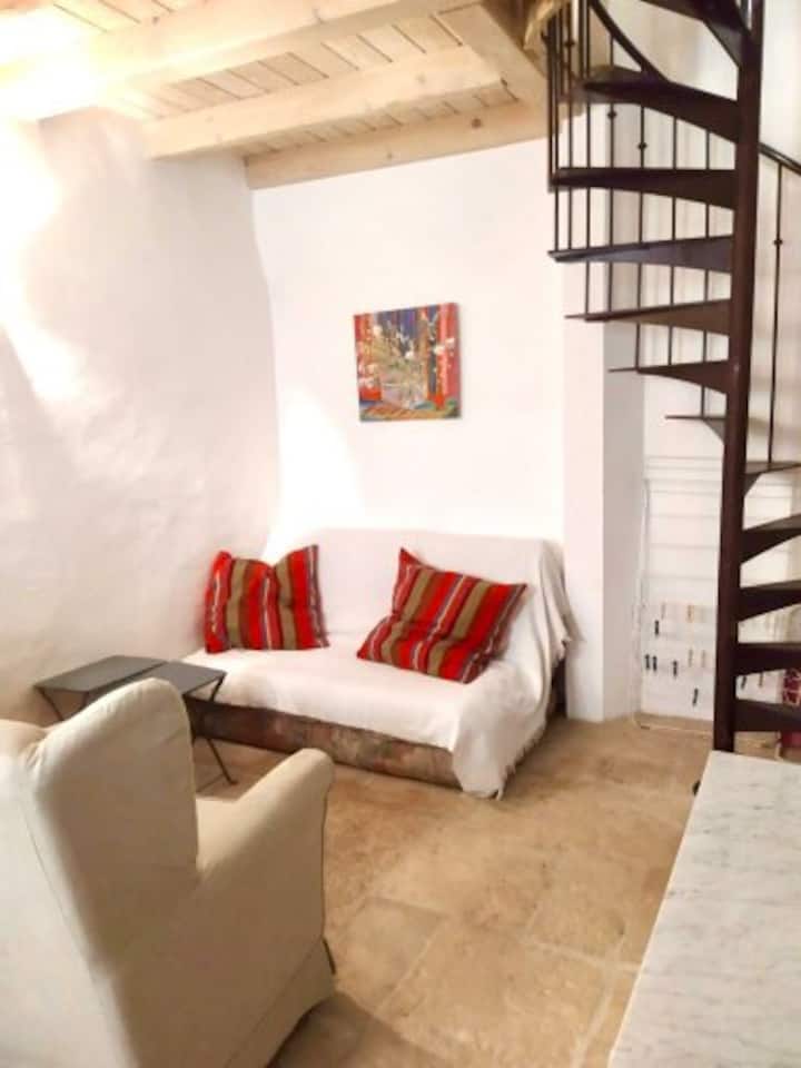 Charming Village House – 1 Min From The Beach - Collioure