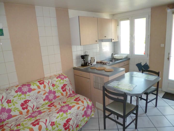 Meublé De Tourisme Pour 2 Personnes Avec Terrasse - Le Puy-en-Velay