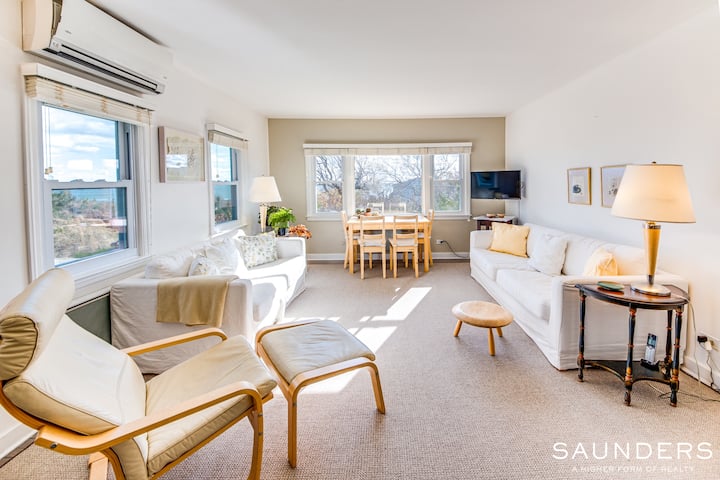 Montauk Beach Bungalow East Apt. - Montauk, NY