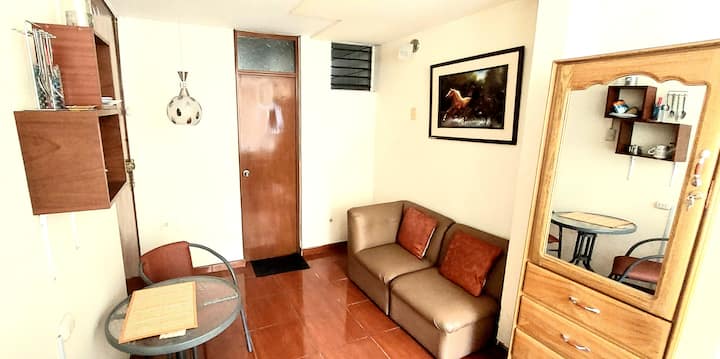 Private Studio - Pieza C/baño Y Entrada Privada - Arequipa
