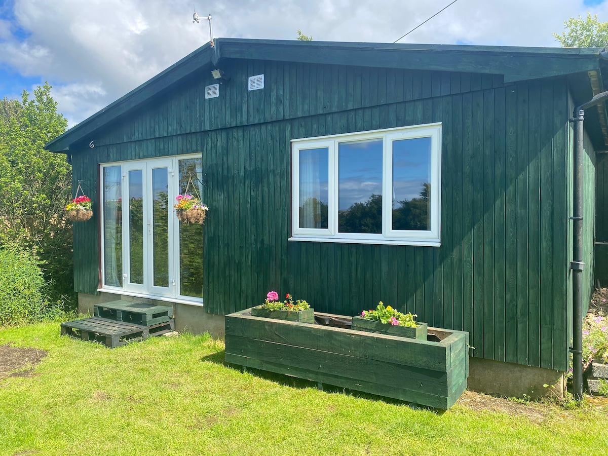 Award-winning Dog friendly cottage + Sea Views - Houses for Rent in ...