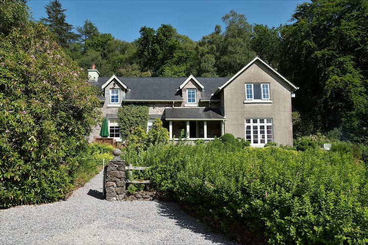 Luxury Highland Home Breathtaking Views, Hot-tub - Spean Bridge