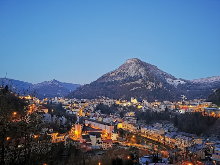 Bel Appartement Calme Et Ensoleillé - Saint-Claude