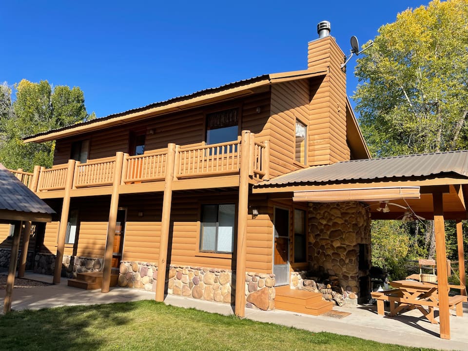 Utah Cabin Vacation Rentals - United States | Airbnb