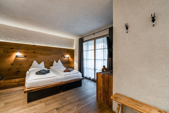 Room 101 - Corvara, BZ, Italy