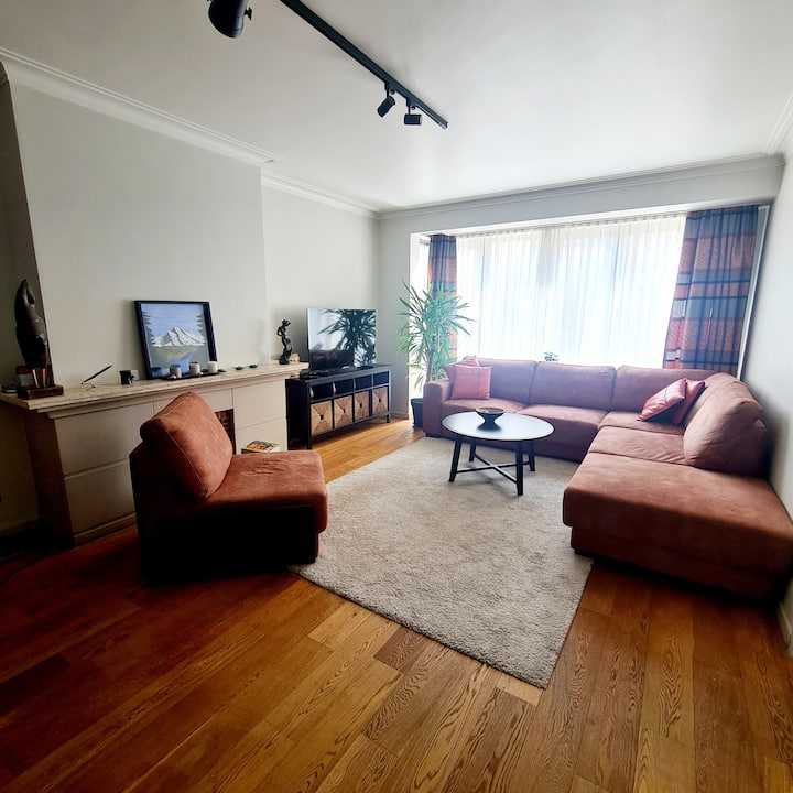 Spacious 2 Bedroom App In The Center With Balcony - Gante