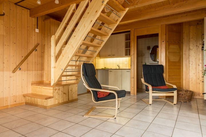 The Blossom House: Homestead And Organic Farm - Schweiz