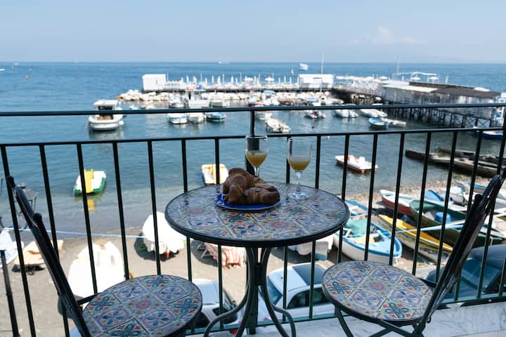 Romantic Sorrento On The Beach. - Sorrento