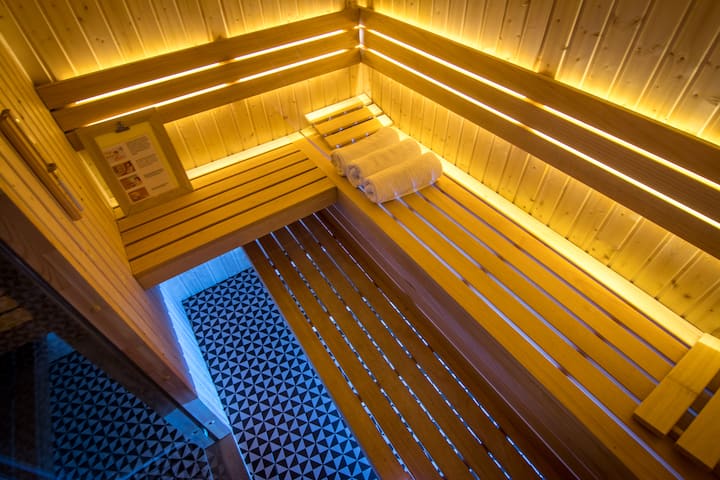 Apartment With Sauna In The City Center - Krakova
