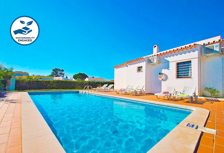 Villa In Albufeira With Heated Pool & Bbq - Albufeira