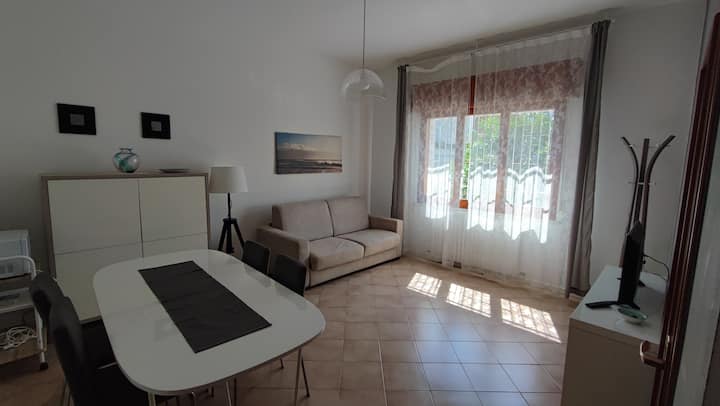 Comodo Appartamento Per 4 Ospiti Vicino Al Mare - Riccione