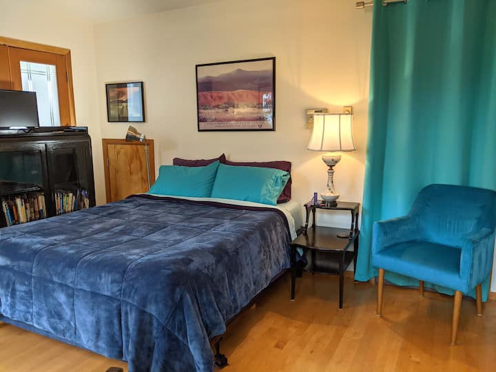 Studio / Private Entry/waterfront/seattle/bellevue - Lake Sammamish State Park, Issaquah