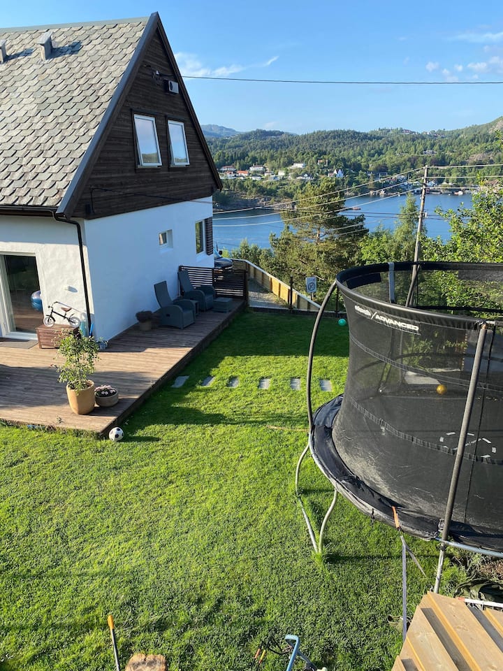 Koselig Familievennlig Hus - Bergen