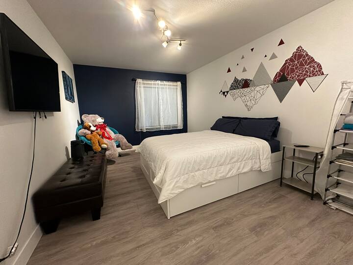 Remodeled Room In The Riverwalk! - Edwards, CO