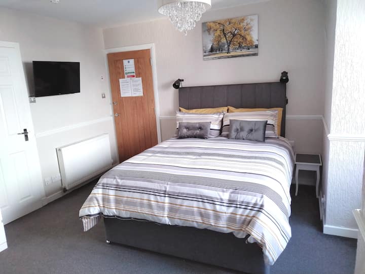 Constantia, Room 3 - Fort William