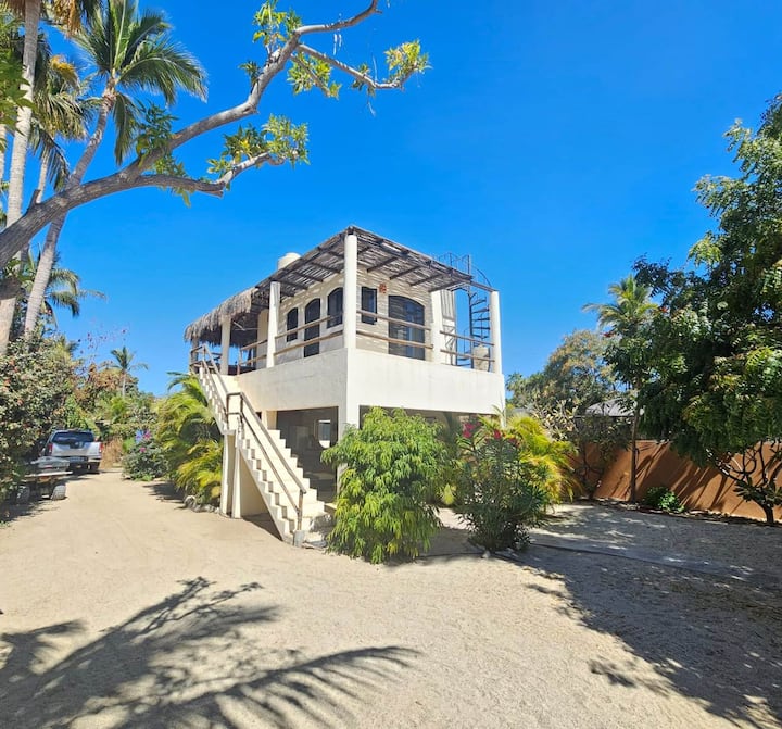 Downtown, Just Steps From The Beach! - Los Barriles