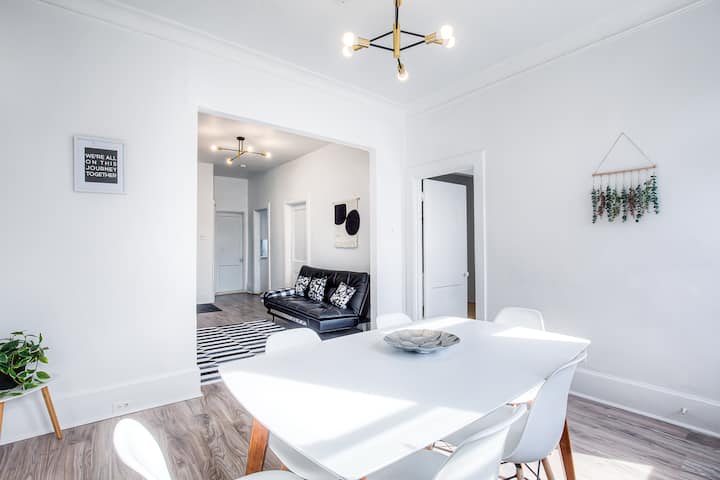 Nice Spacious Apartment - Montreal